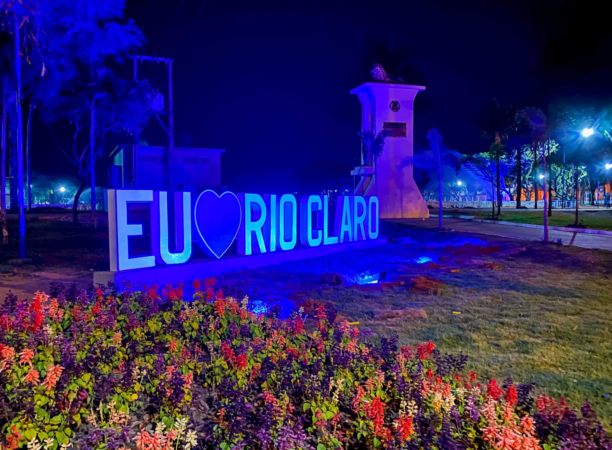 Parque Municipal Lago Azul reabre com pedalinhos, redários e internet ...
